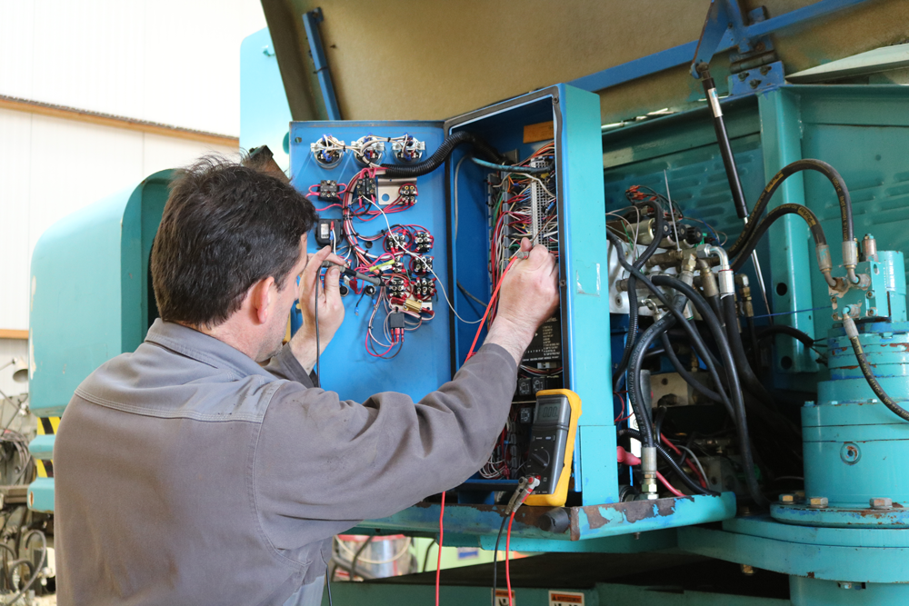 Maintenance et réparation de systèmes hydrauliques